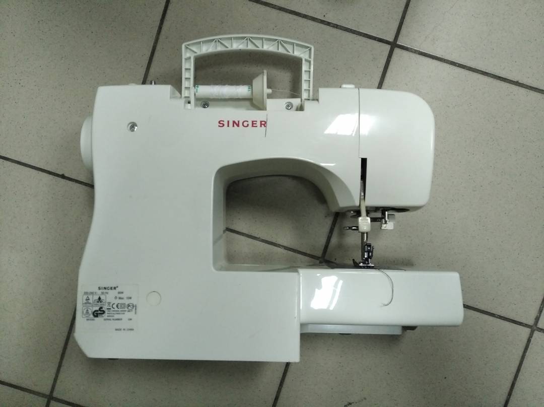 Купити Швейна машина Singer talent 3323 01-200301844 | Техноскарб